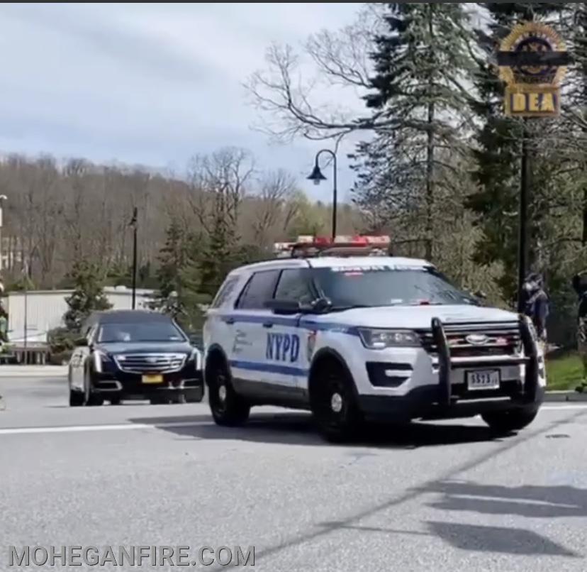 Flag Detail for Fallen NYPD Detective - Mohegan Volunteer Fire Association