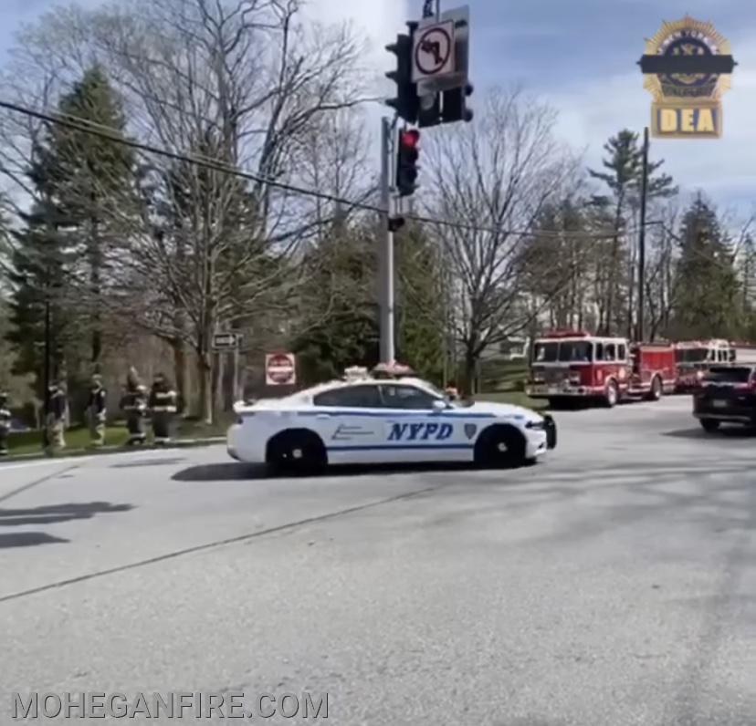 Flag Detail for Fallen NYPD Detective - Mohegan Volunteer Fire Association
